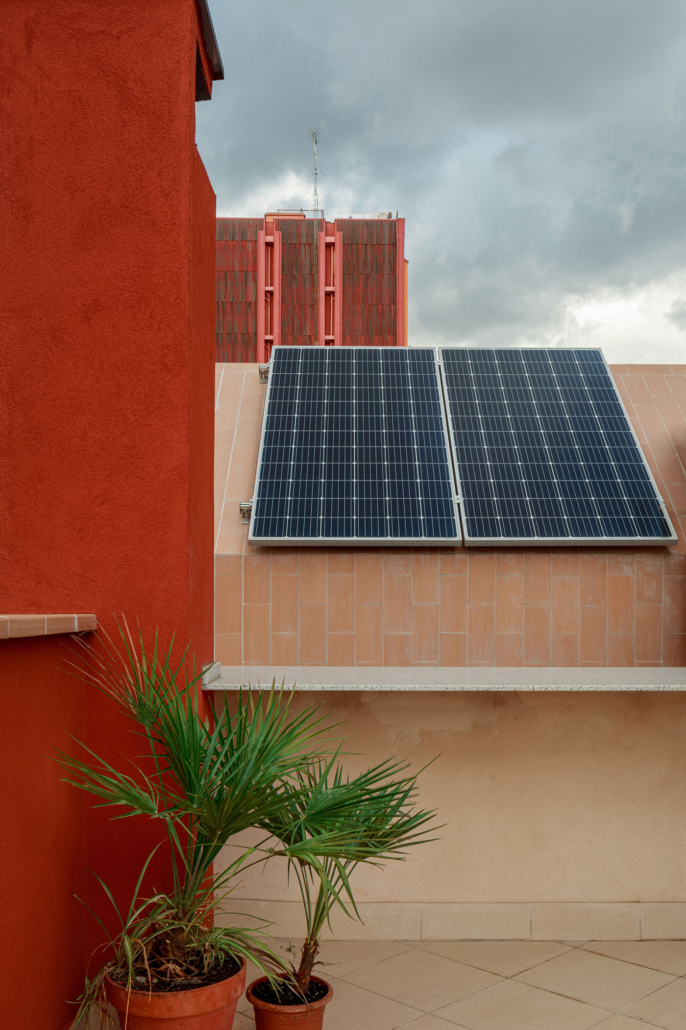 Pantera House. Renovación de una vivienda entremedianeras | MA+SA ...