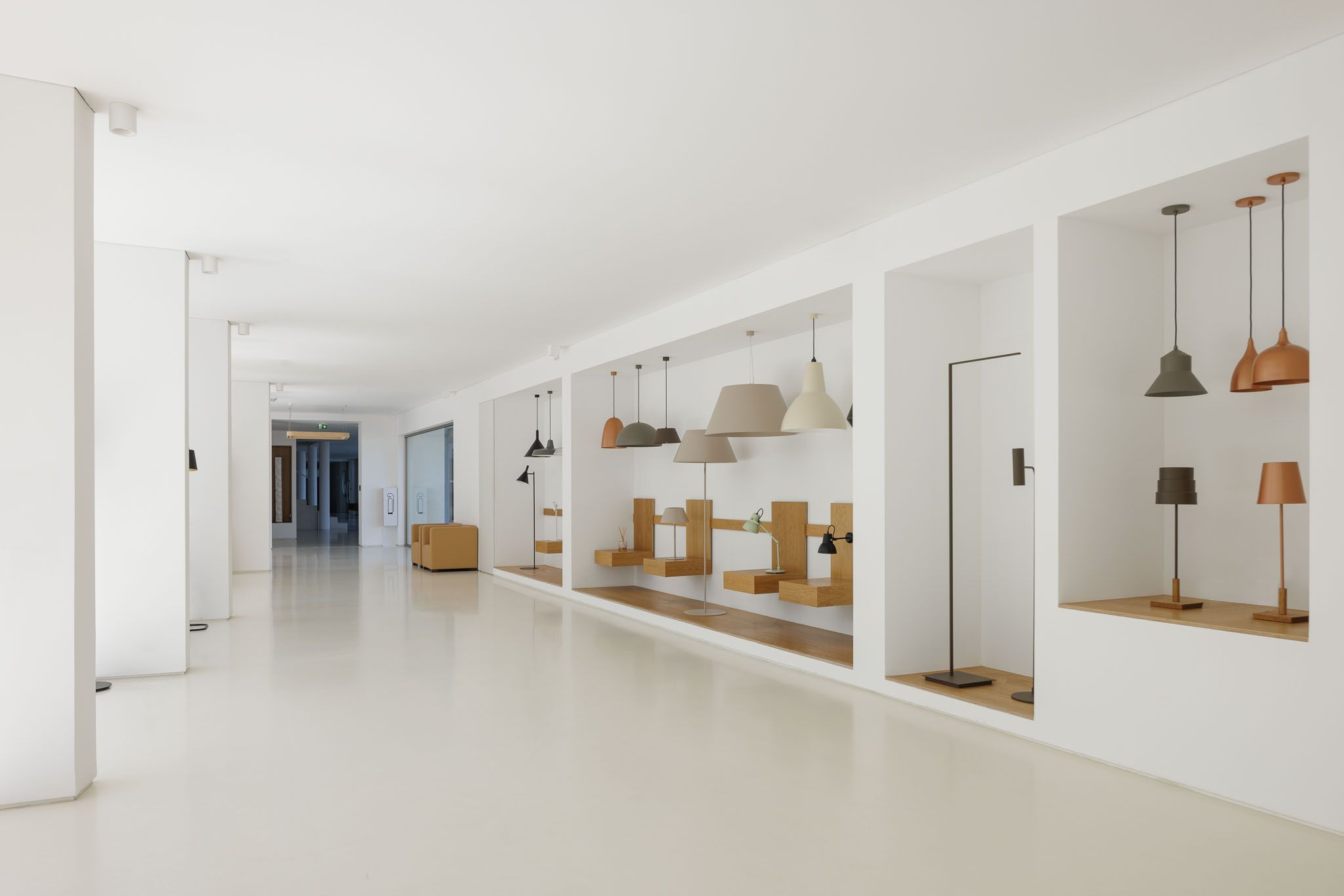 Recalificación y Expansión de las Instalaciones de Exporlux | Espaço ...