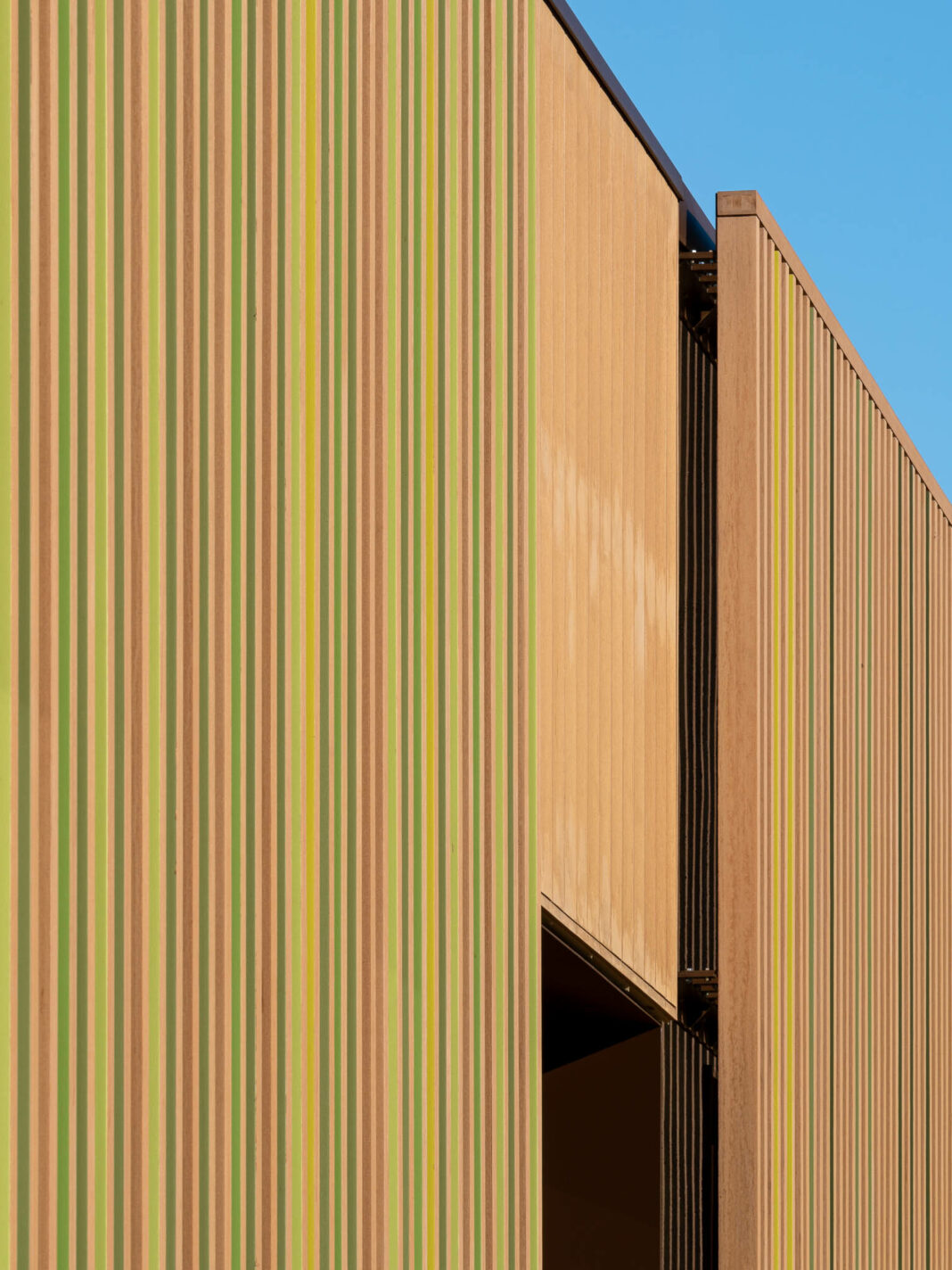 Reforma del Edificio Santa Fe para las Consultas Externas de Pediatría ...